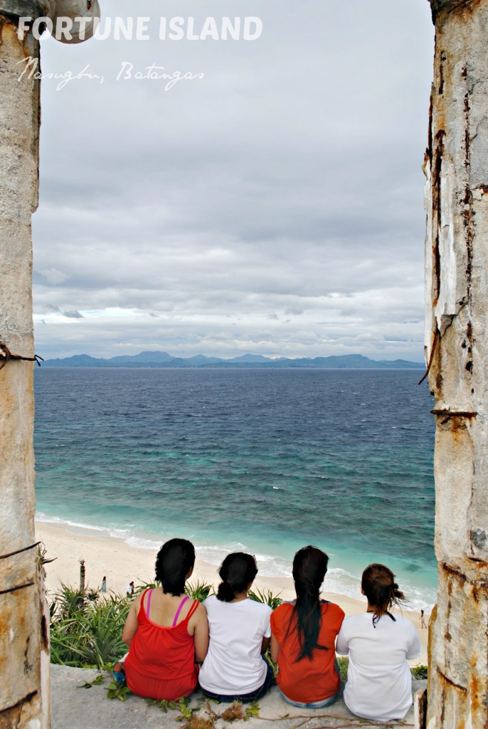 Fortune Island (Batangas, PH) – No Juan Is An Island