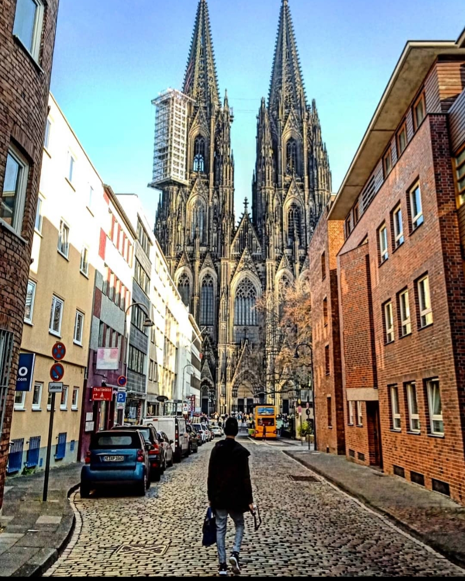 Cologne in a Nutshell (Germany 🇩🇪) – No Juan Is An Island