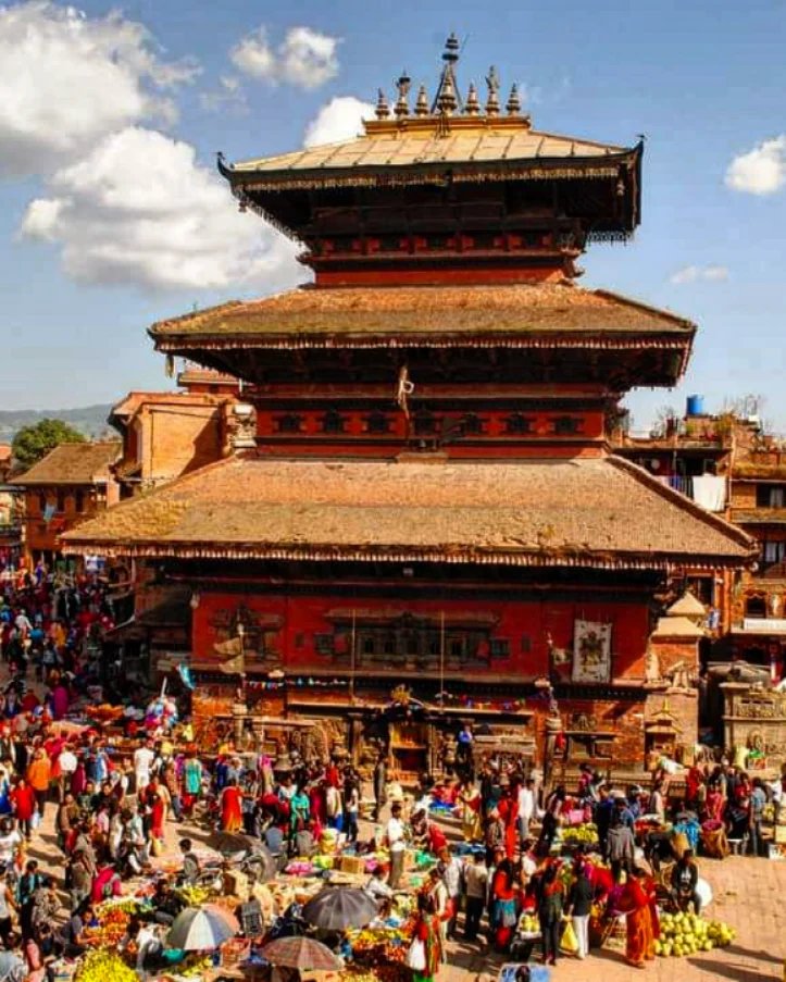Bhaktapur: Why Visit Nepal’s Cultural Capital 🇳🇵 – No Juan Is An Island